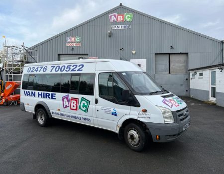 17 Seat minibus Hire Coventry and Warwickshire